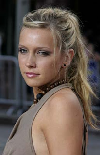 Series Sobrenaturais: Katie Cassidy (Ruby) - morada