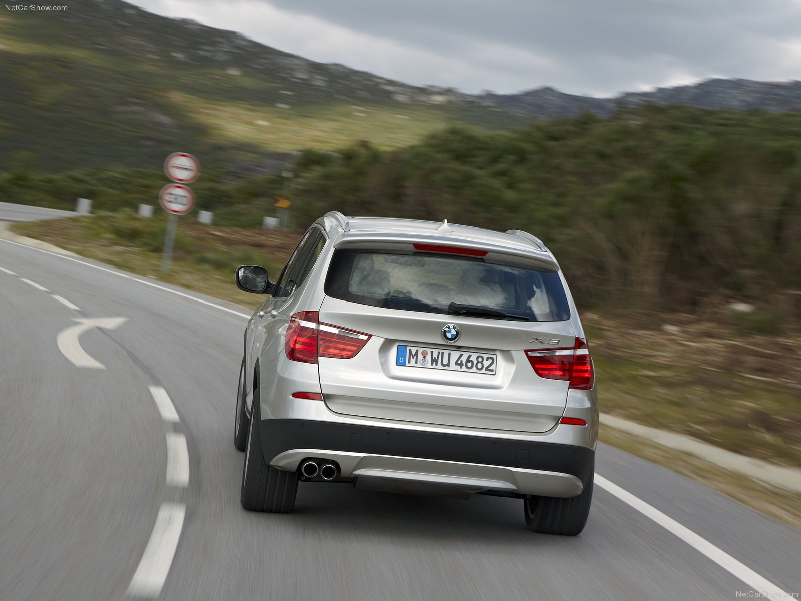 AUTOZONE 2011 BMW X3 SPECIFICATIONS AND FEATURES autozone-2011-bmw-x3-specifications-and-features
