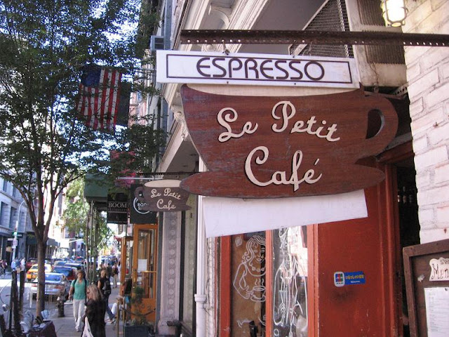 New York City Daily Photo: Le Petit Cafe