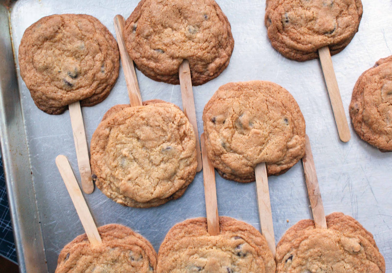 Chocolate Chip Cookies On A Stick Dinner With Julie Dinner With Julie chocolate-chip-cookies-on-a-stick-dinner-with-julie-dinner-with-julie