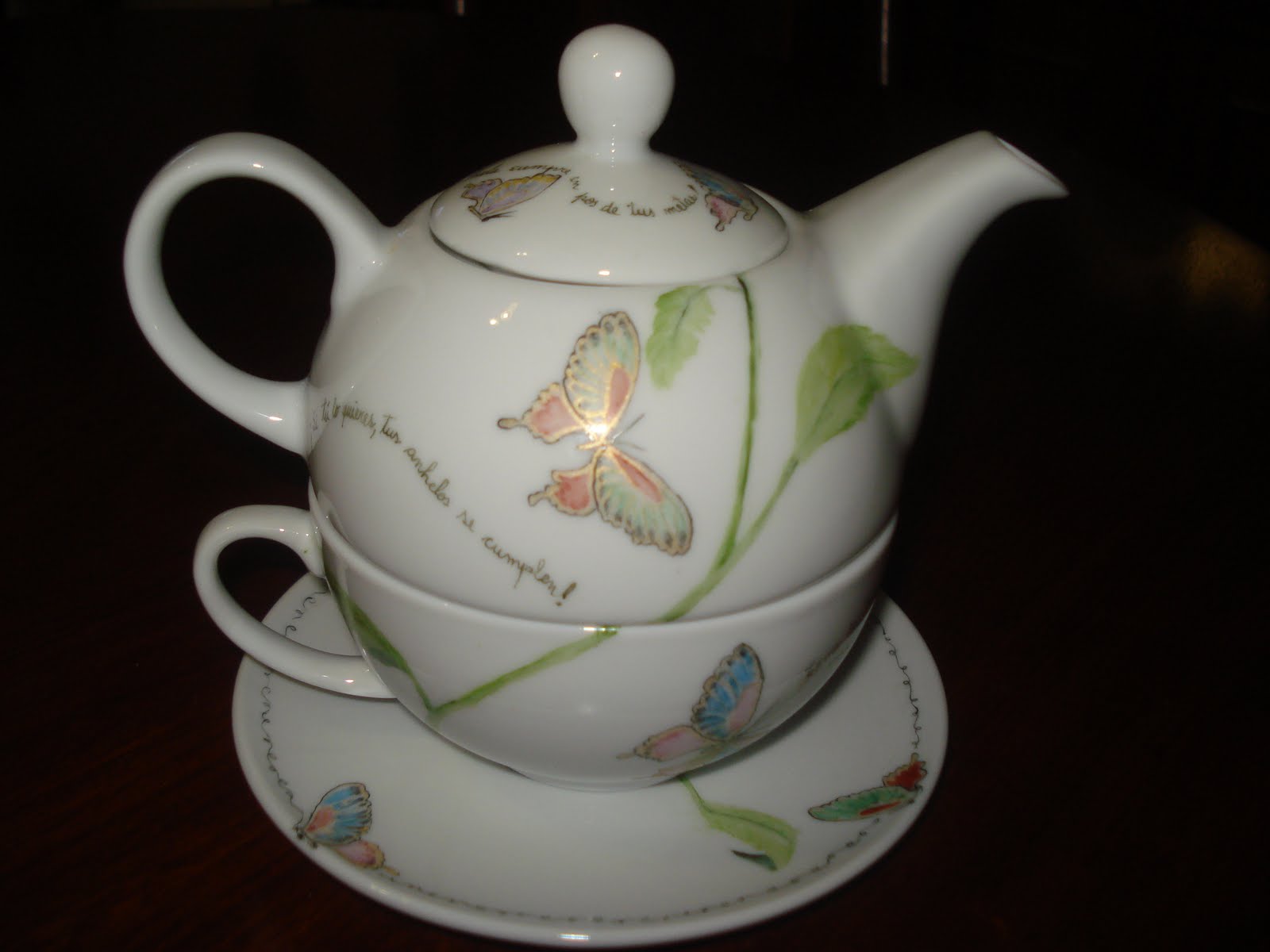 CHISPITA EN COLORES: Taza-tetera con mariposas CHISPITA EN COLORES: Taza-tetera con mariposas