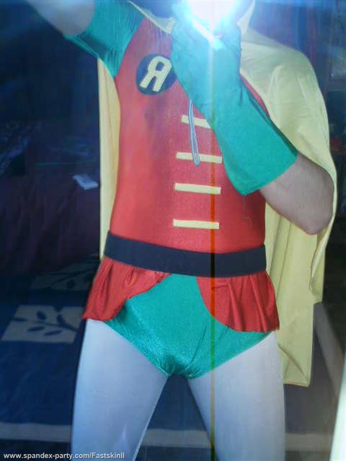 Robin Sampler – Captured Heroes