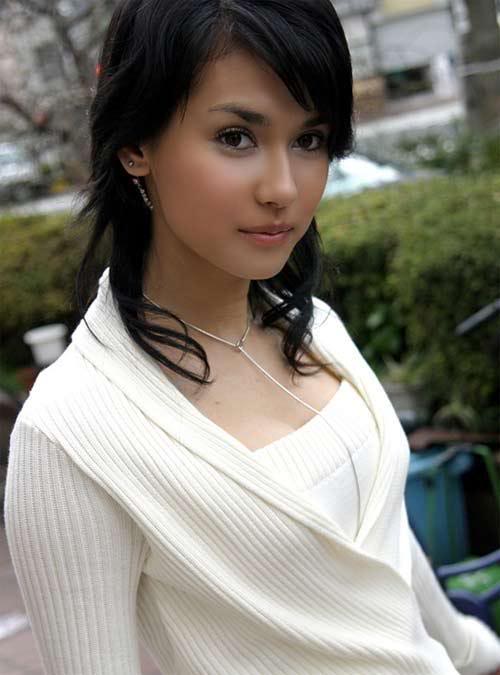 SEO BLOGGER TIPS: FOTO MIYABI DI JAKARTA SHOOTING FILM DI INDONESIA Maria Ozawa Jadi Ke Jakarta ...