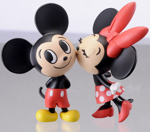 Mickey y Minnie antiguos besandose - Imagui Mickey y Minnie antiguos besandose - Imagui