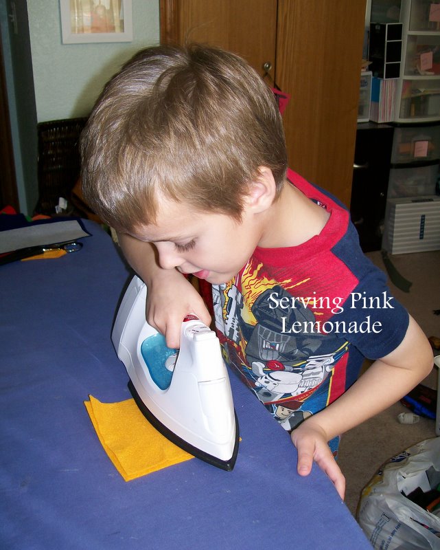 Serving Pink Lemonade: Gifts Kids Can Make: Tic-Tac-Toe