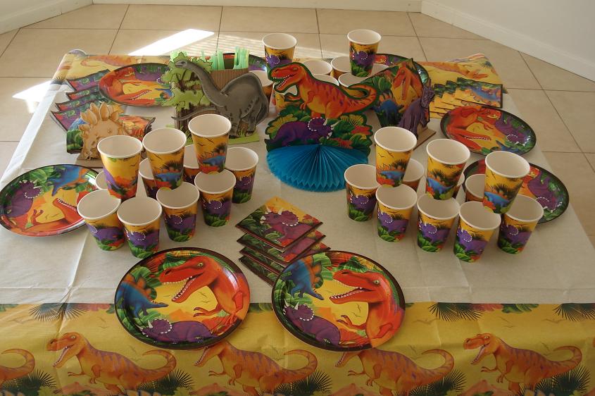 Cotillon de dinosaurios para cumpleaños - Imagui