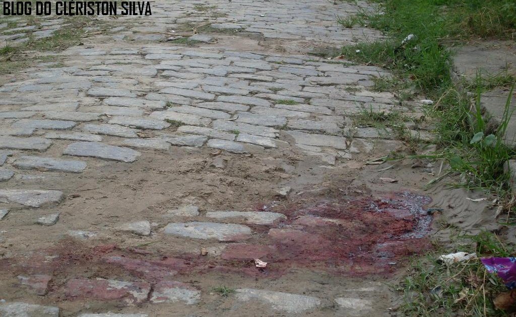 PORTAL DO CLERISTON SILVA - O portal de notícias de Serrinha e região: Homem assassinado em Serrinha