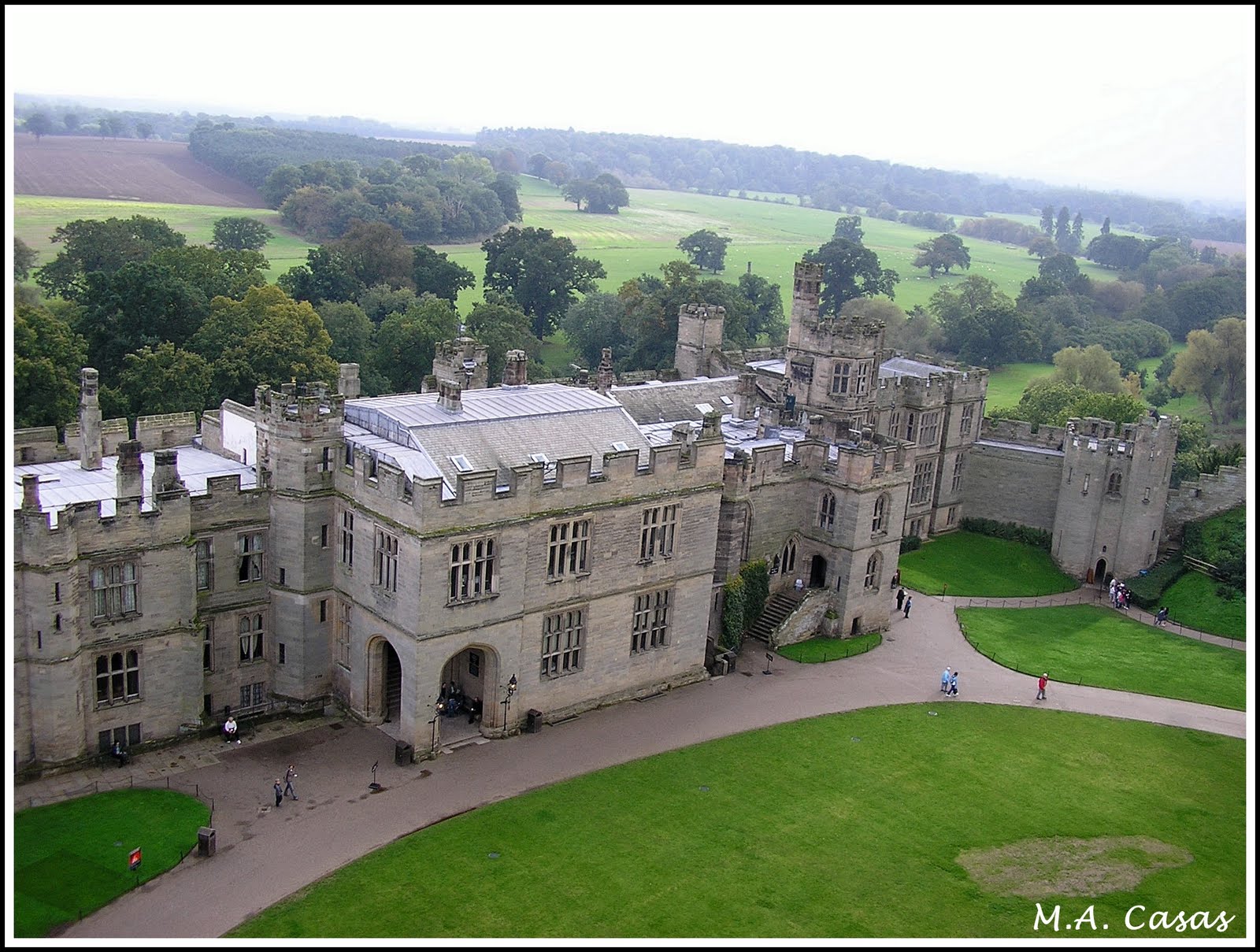 CASTILLO DE WARWICK (II) • Planifica tus viajes