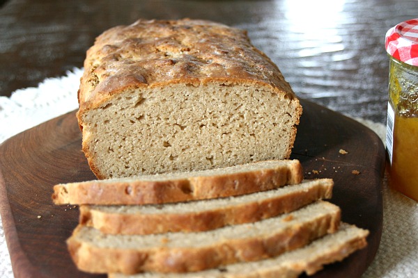 Mama Me Gluten Free: Yeast Bread (Perfect for Sandwiches)