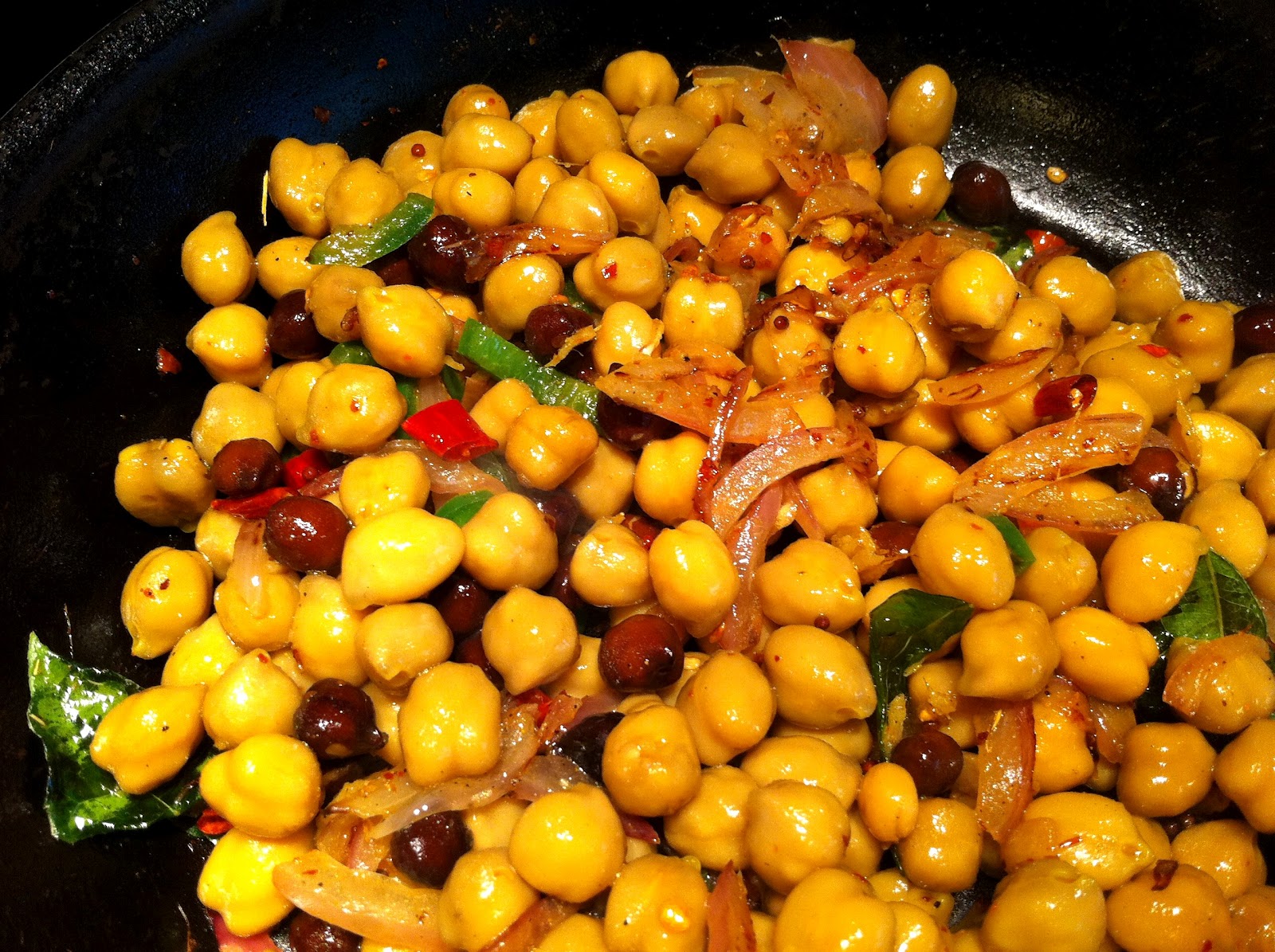 Eat to Live Sri Lanka Style: Sauteed Garbanzo Beans (Chickpeas)