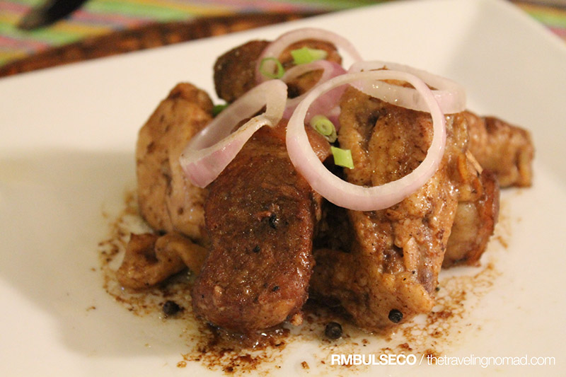 The Geek Travels: Chippens: Delicious Buffet at the Heart of Davao