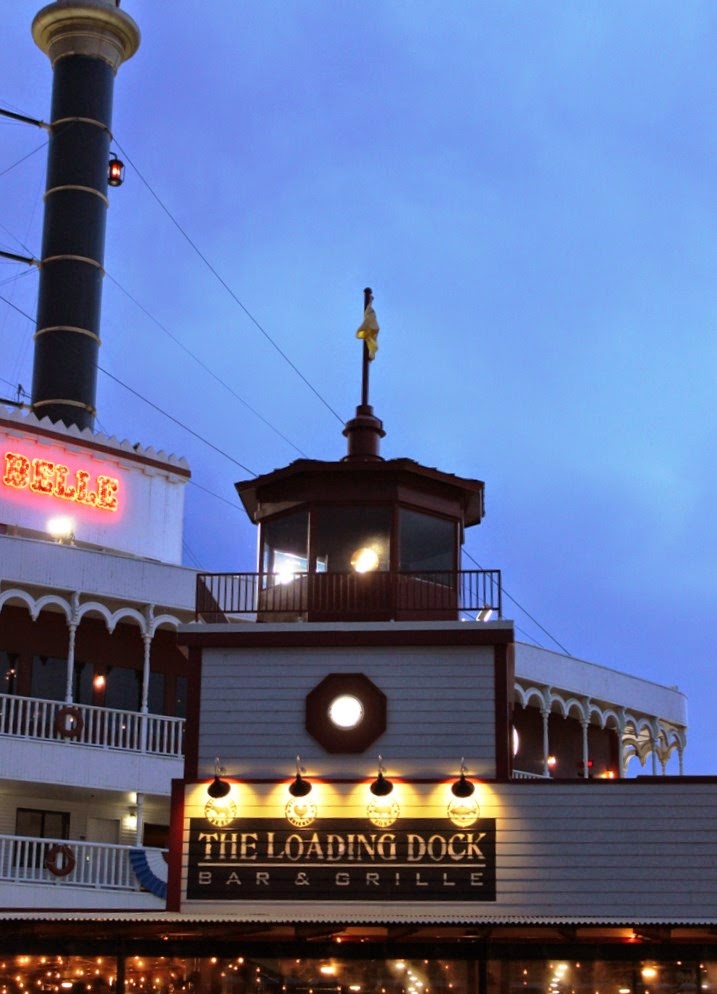 Laughlin Buzz: Laughlin at Night