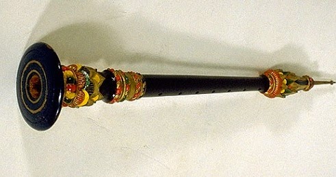 Alat Musik Tradisional Serunai Asal Daerah Minangkabau Sumatera Barat