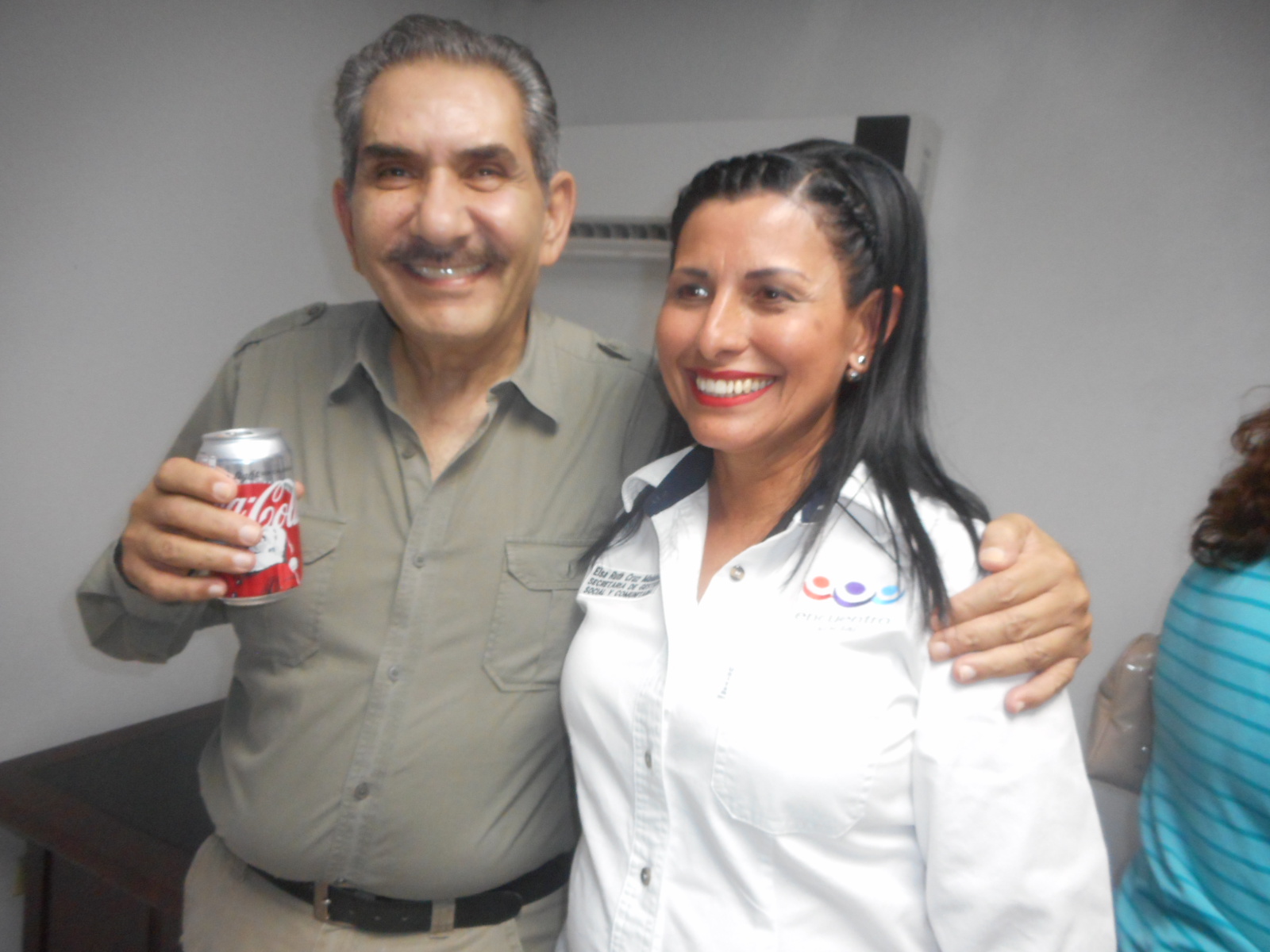 INAUGURAN OFICINAS DEL PES; Y SIGUE AFILIACION. Video-hablo el Lic ...