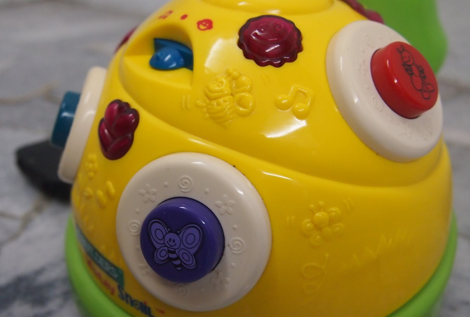 JuaiMurah: Vtech IQ Builders Big Twirley Whirley Snail