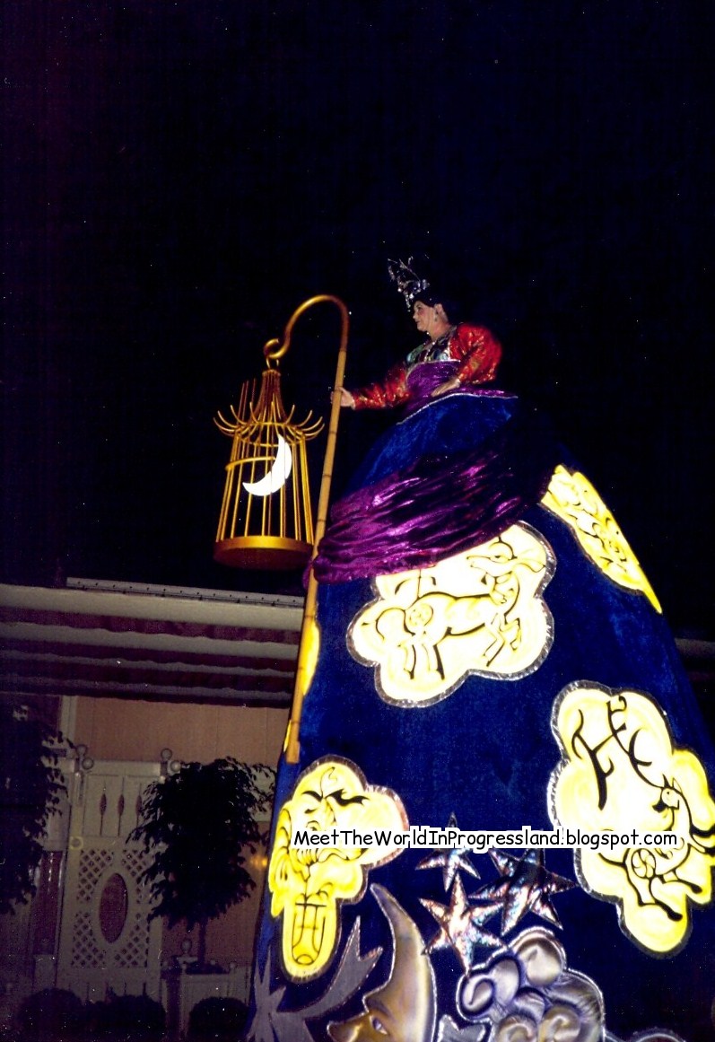 Meet The World: The Mulan Parade at Disneyland - 1998