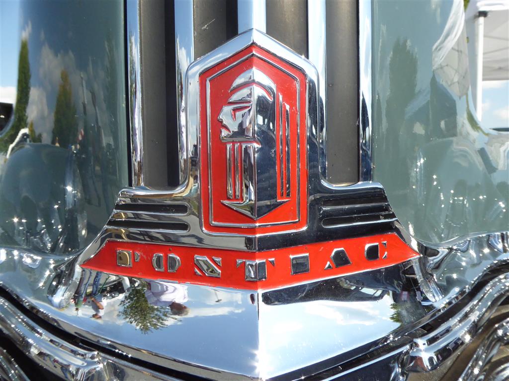 American Auto Emblems: PONTIAC