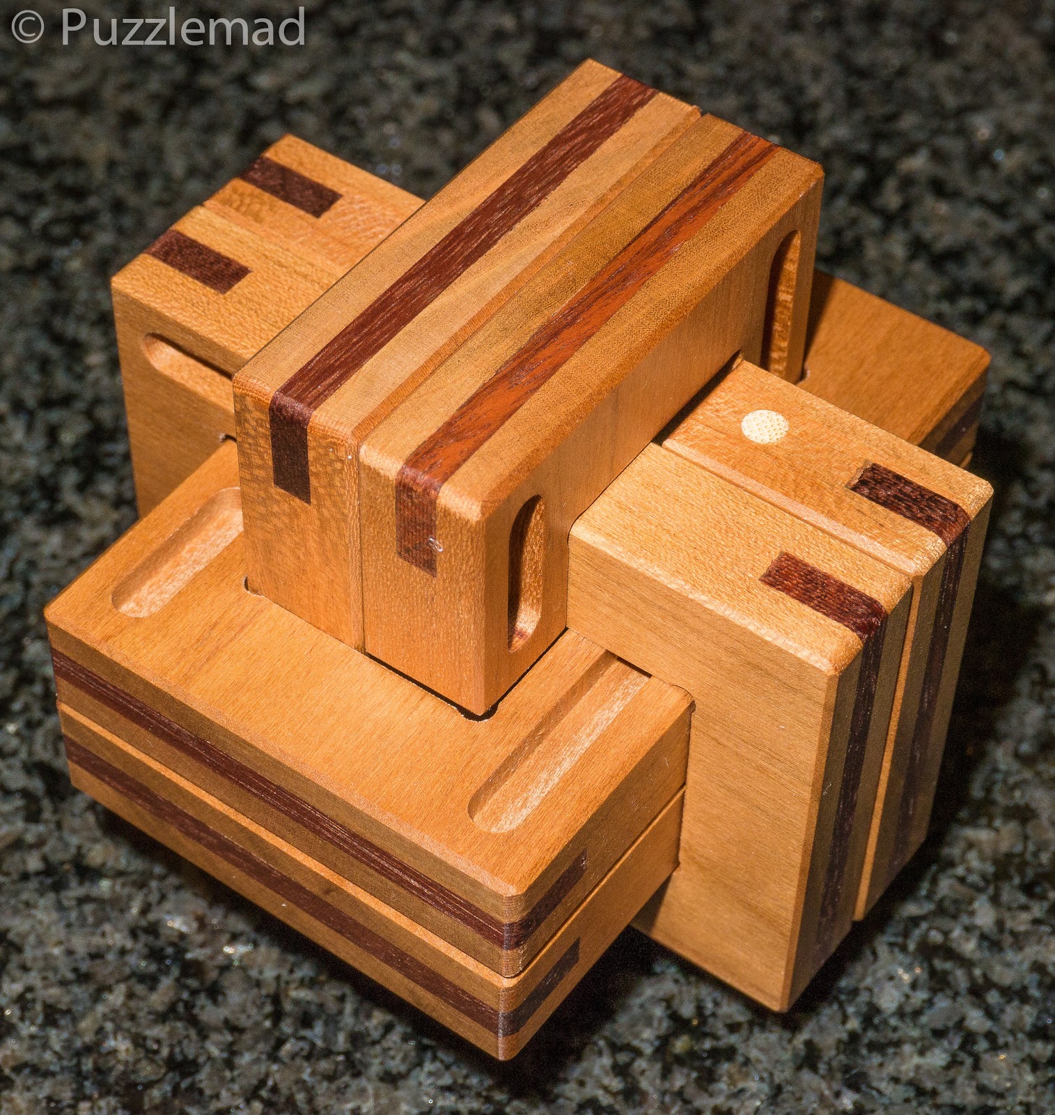 PuzzleMad: Just a 6 Piece Burr?