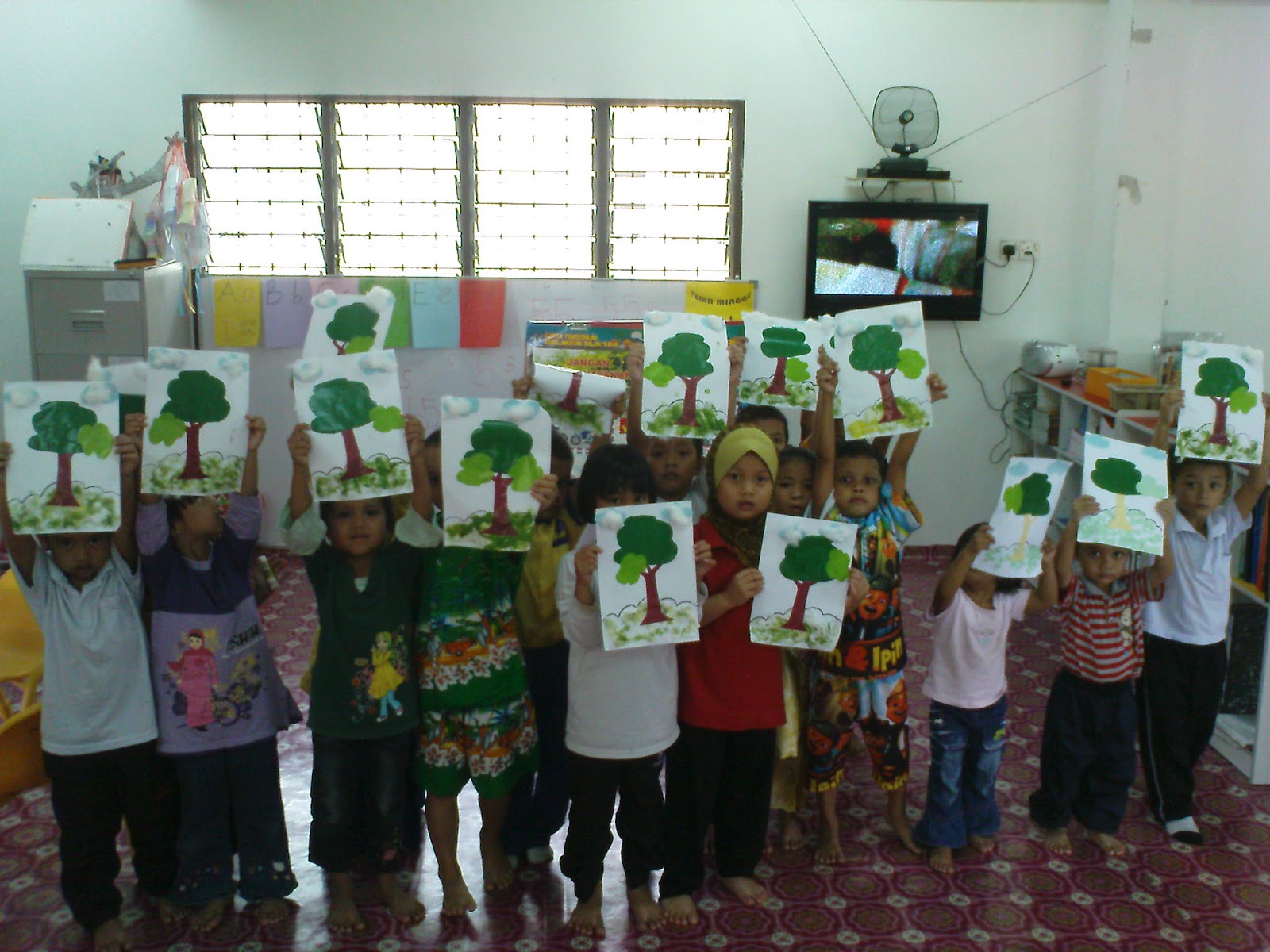 craft and children arts: KOLAJ POKOK