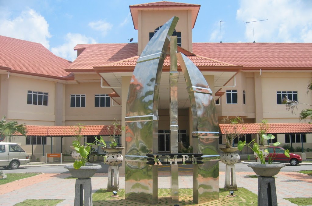 kolej matrikulasi sarawak