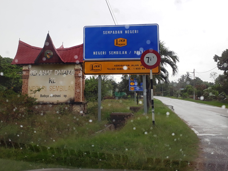 Sempadan Pahang Negeri Sembilan