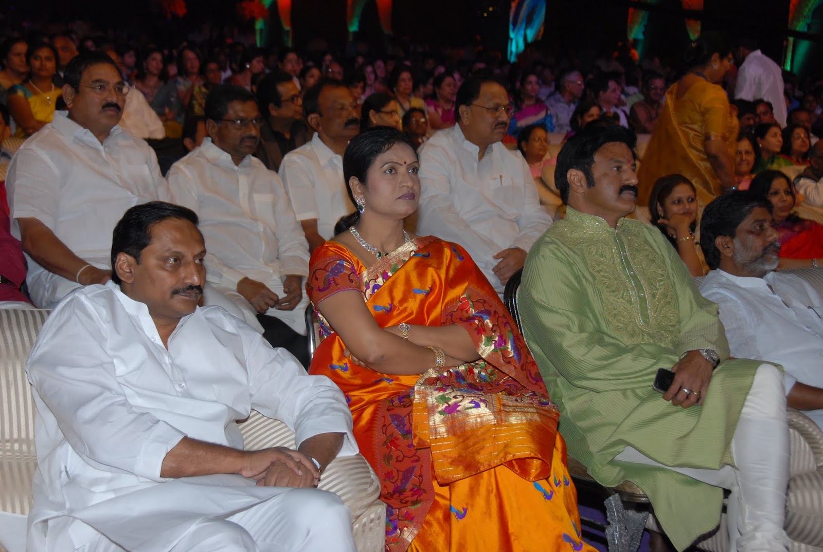 D K Aruna: WITH HONORABLE CHIEF MINISTER SRI. KIRAN KUMAR REDDY 1-12-11