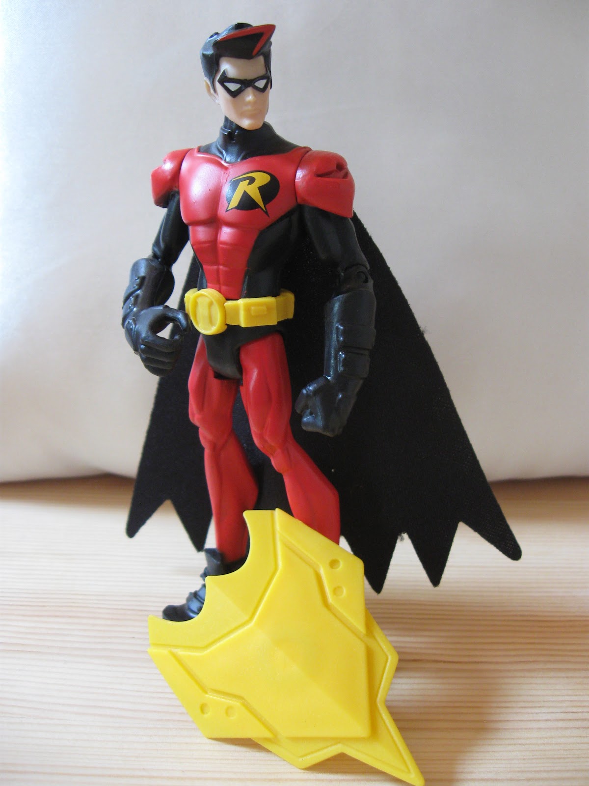 The Toyseum: Batman Power Attack - Strike Shield Robin