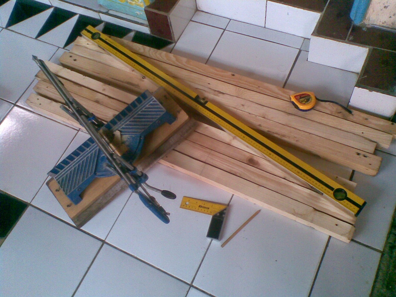 Cara Membuat Packing Mesin Sendiri - Delinewstv