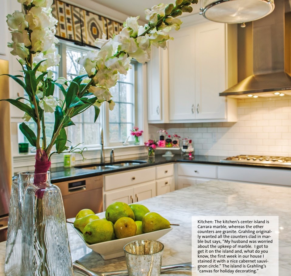 Vivid Hue Home: House Tour: Vivid Hue's Kitchen