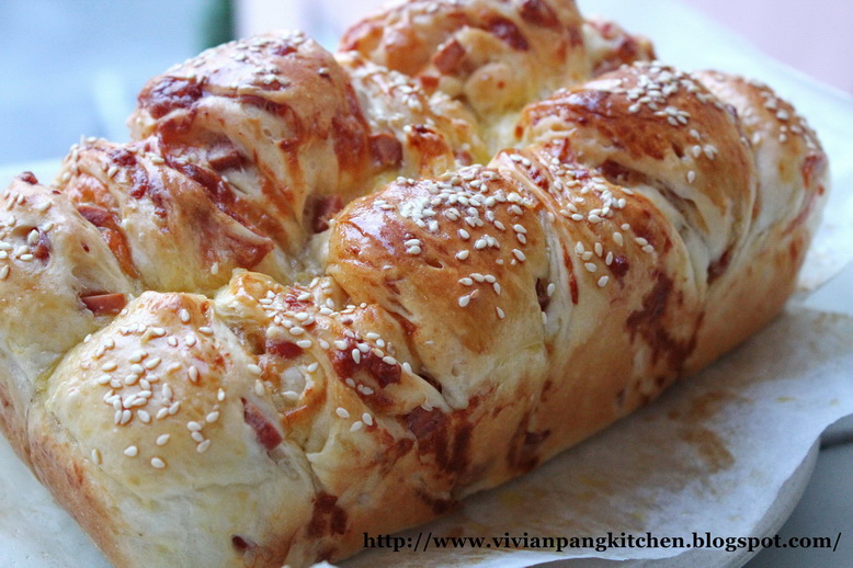 Vivian Pang Kitchen: Sausage Loaf Bread/ Straight Dough Method