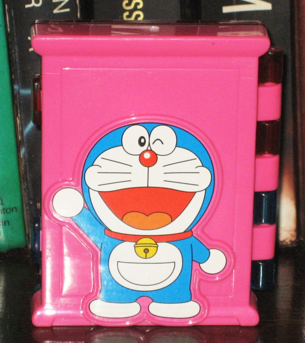 Percy's Fast Food Toy Stories : Doraemon Box 2011 - McD