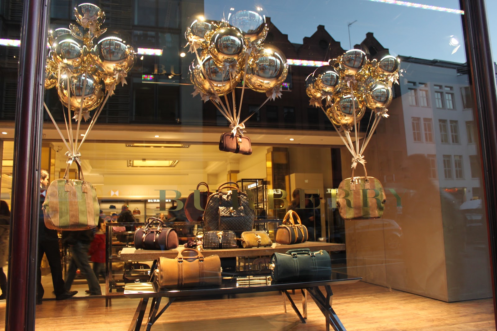 Visual Merchandising: Burberry - December 2012