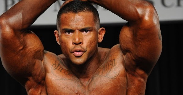 Worldwide Bodybuilders: American stud from Hawaii Carlo Velasco