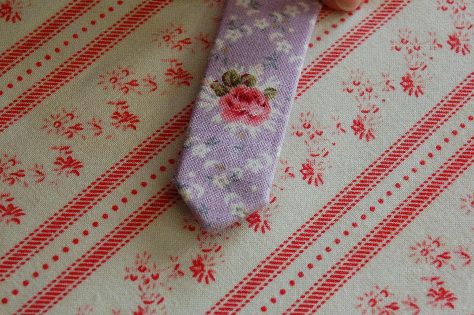 Dolly Creates: Tutorial • Making Belts