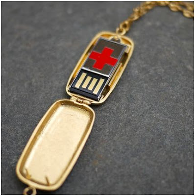 USB Medical Info Locket by Emily Rothschild / The Beading Gem
