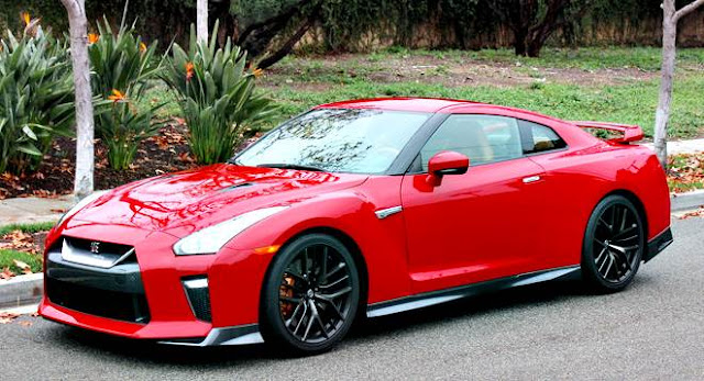 Nissan GT-R Premium 2017: review, características generales