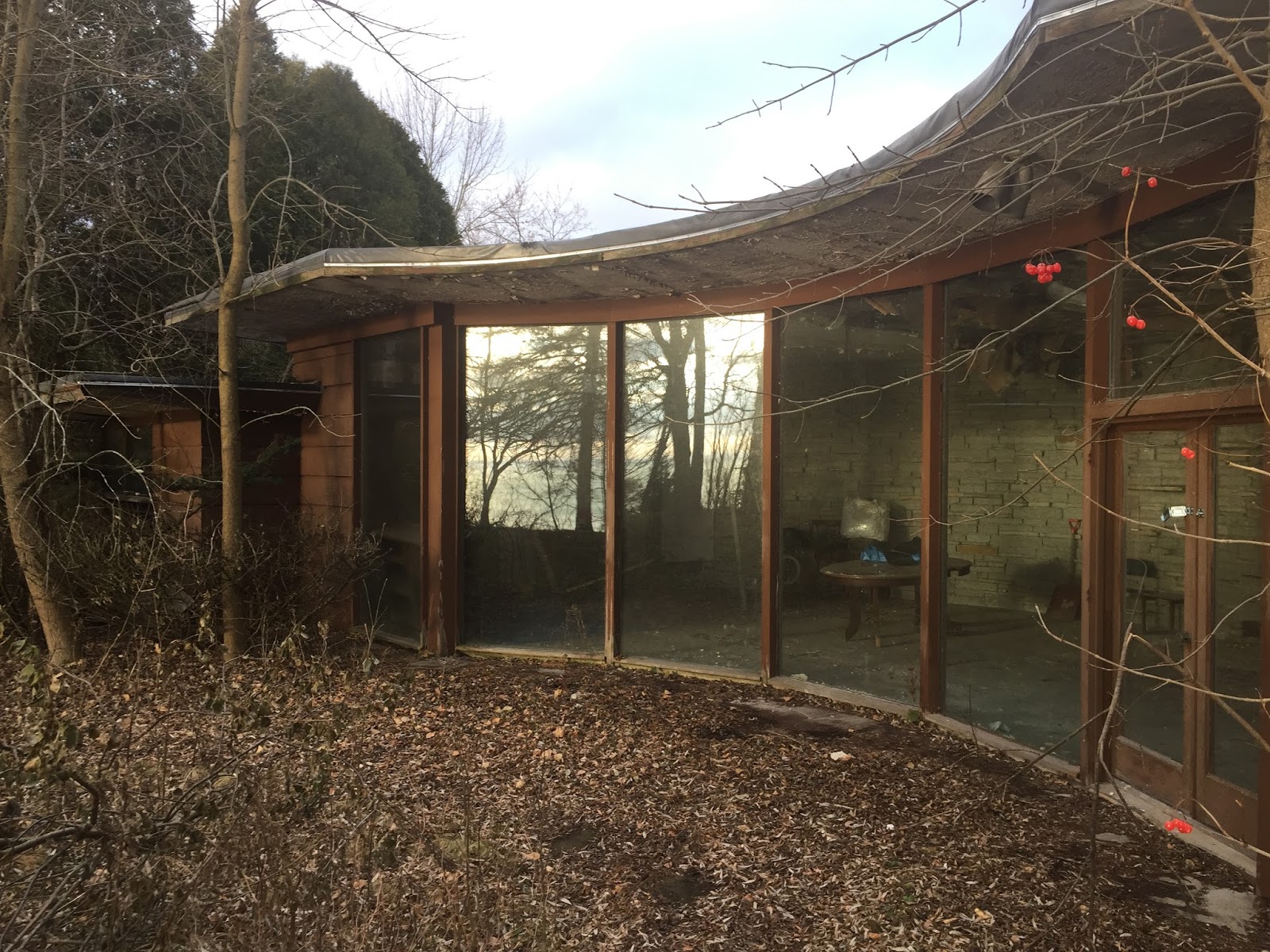 Mid Century Modern Milwaukee: Ray Prell 12260 N Lake Shore Drive - Mequon