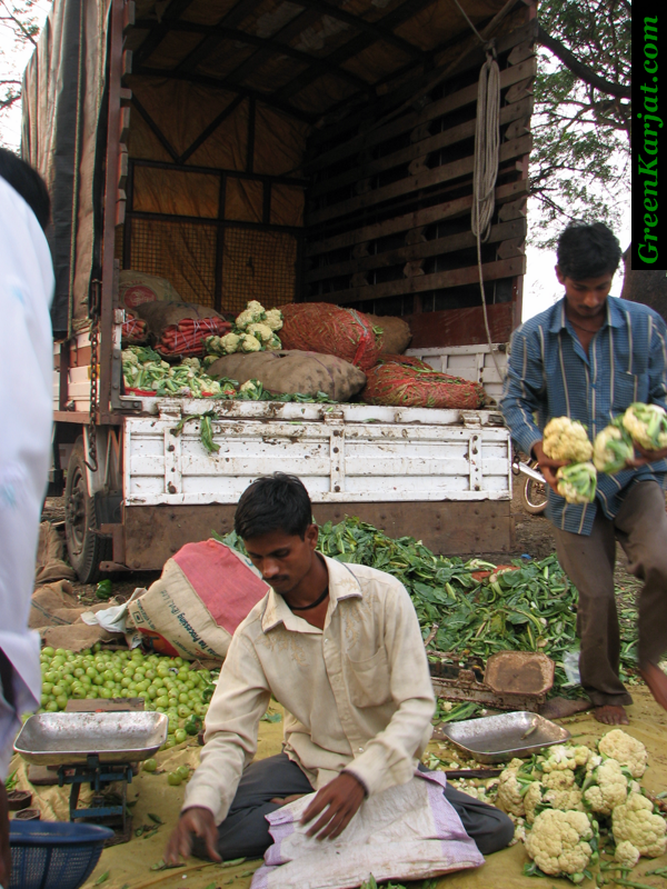 Karjat: Karjat's Saturday Market