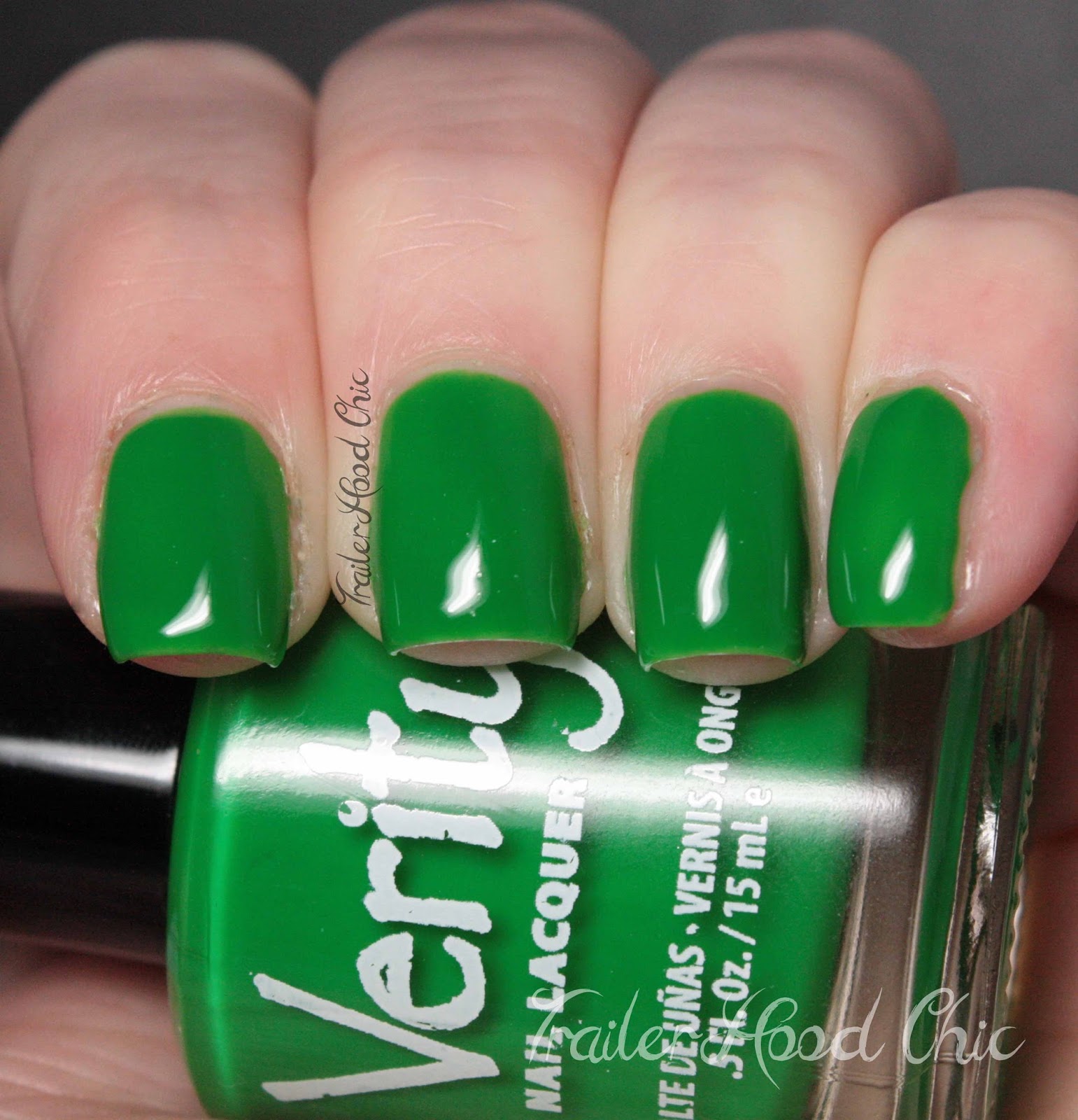 TrailerHood Chic: Verity - Bright Green