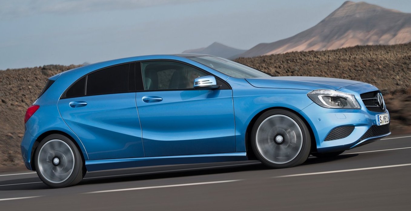 Novo Mercedes Classe A: briga com A3, Série 1 e V40