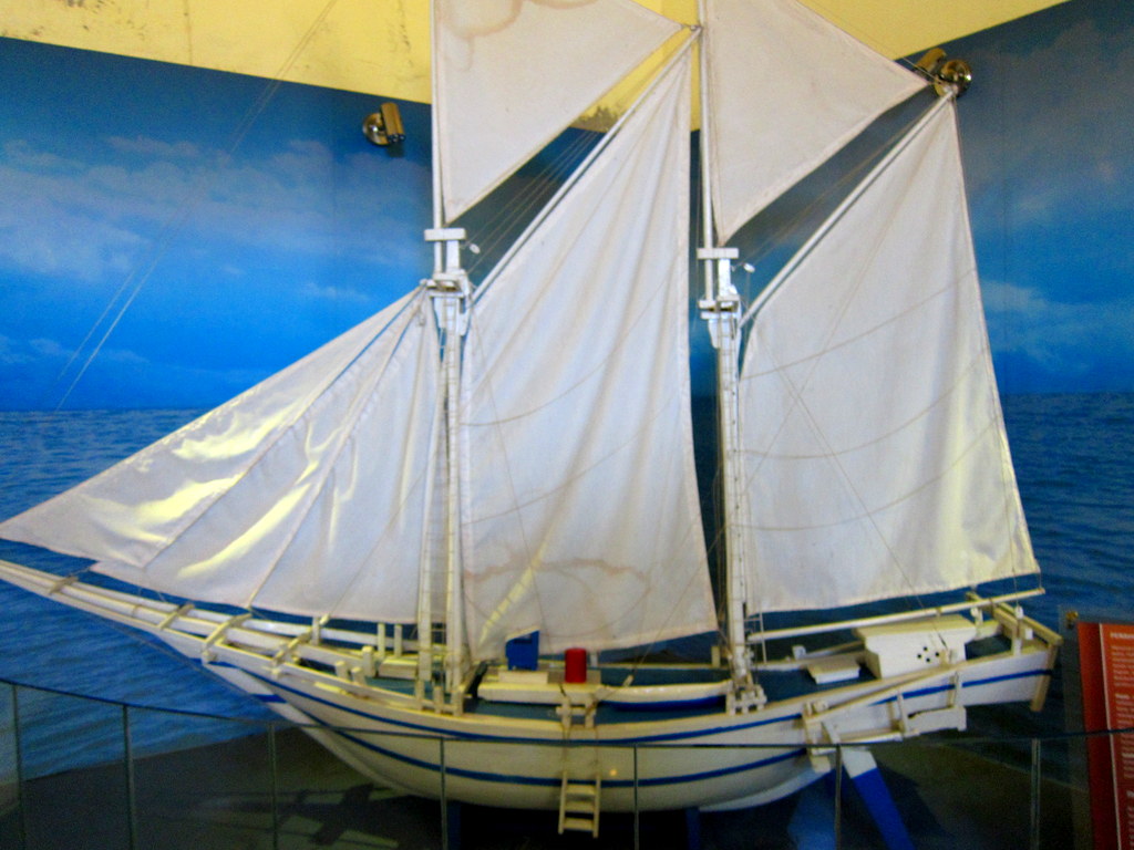 Travelholic: Makassar | Finally! La Galigo!