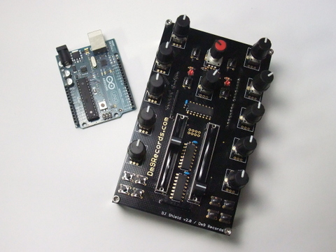 DJ SHIELD 2 FOR ARDUINO UNO