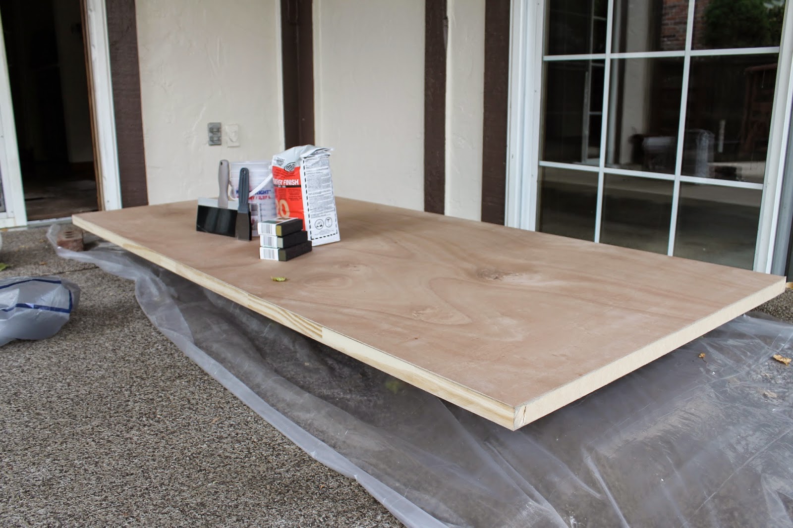 Wonderfully Made: DIY Concrete Desktop