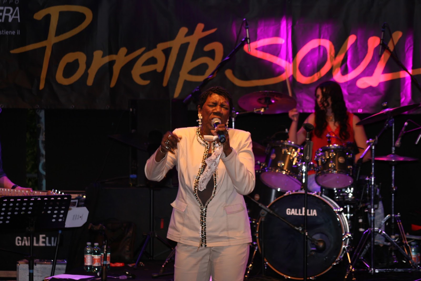 Porretta Soul Festival 2013: Pastor Mitty Collier - I Had A Talk With ...