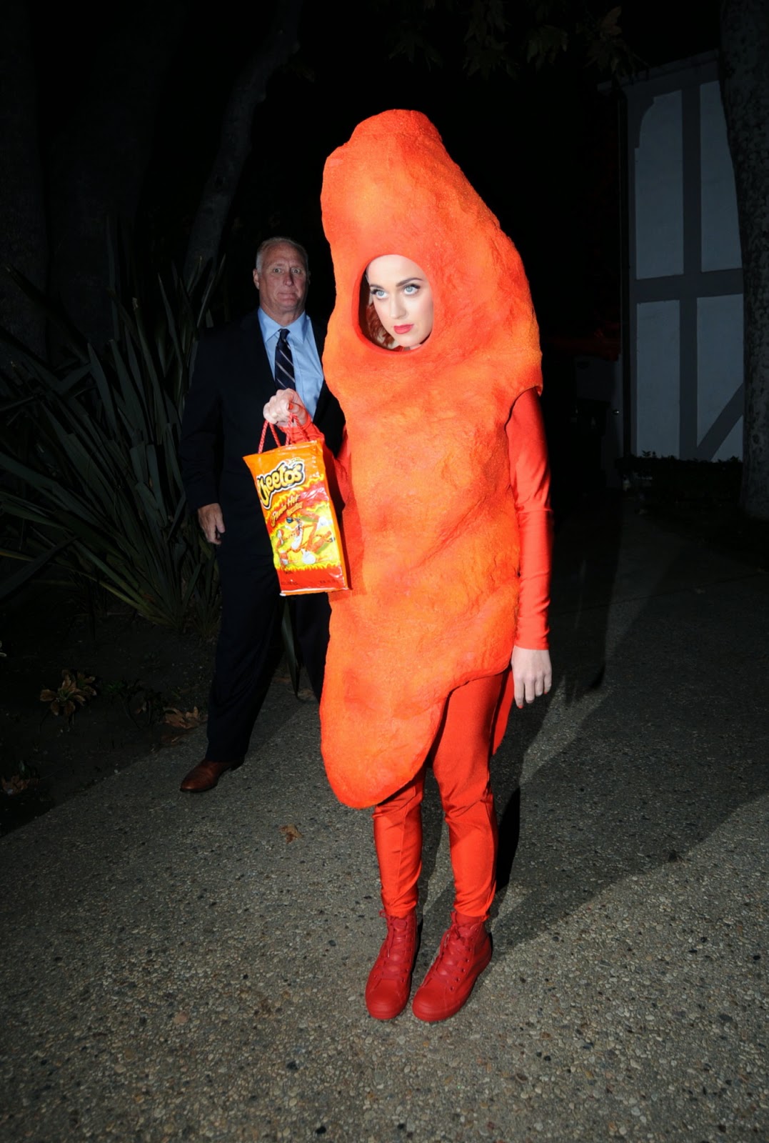 Katy Perry's Flamin' Hot Cheeto Halloween Costume (PHOTOS)