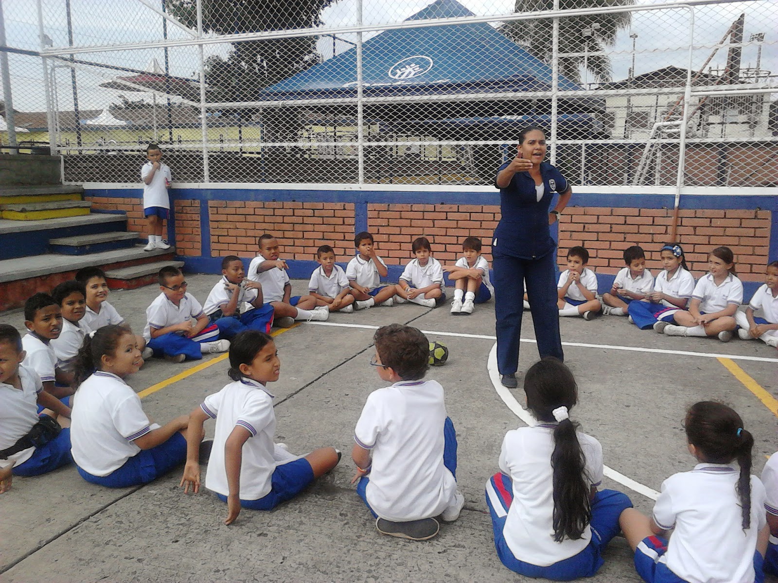 Nuestros pasos en Comfandi Las Delicias: abril 2014