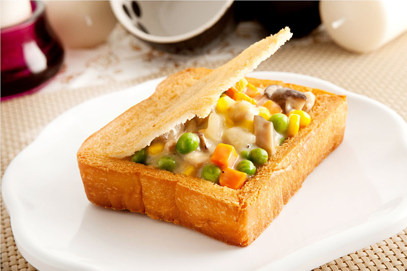 Taiwan Recipe @ Pearl Point: Taiwanese Special Toast 台南藏寶箱 （台南棺材板）