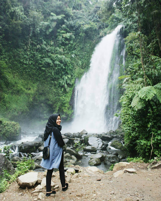 Curug Gomblang, Air Terjun Cantik dan Tersembunyi di Banyumas - Update ...