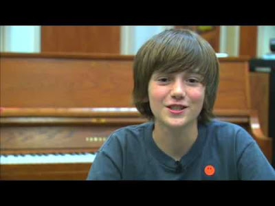 Greyson Chance Spain