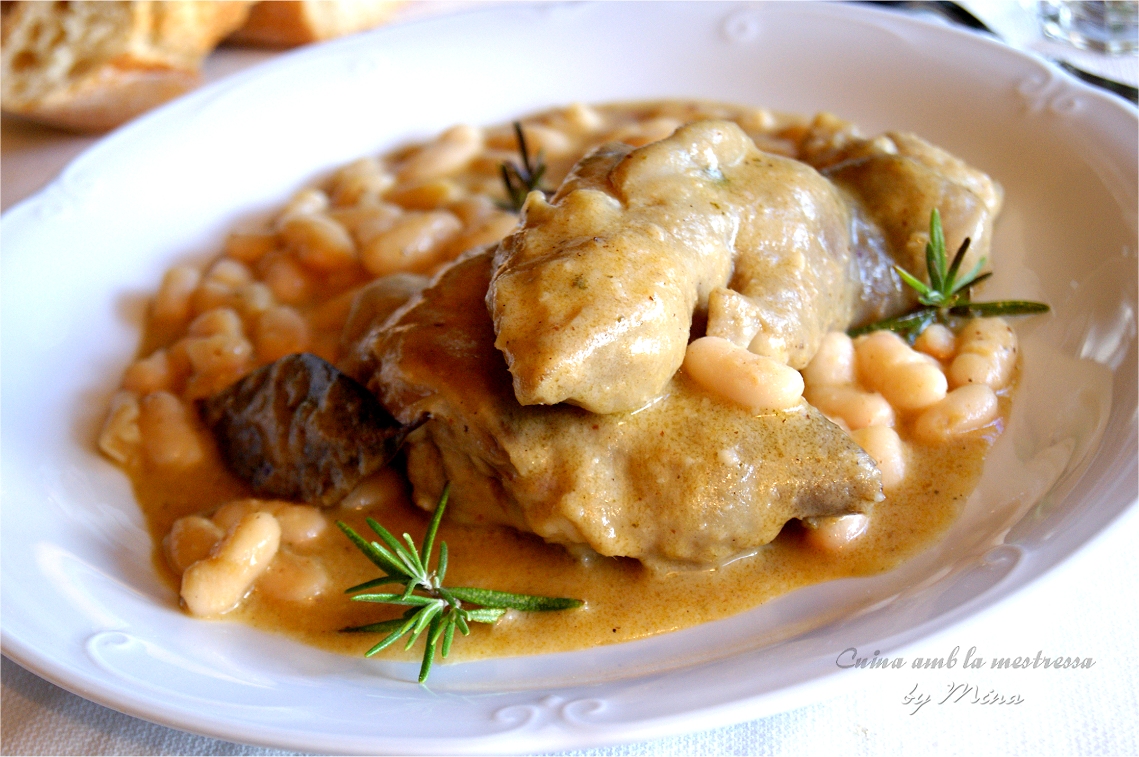 Cocina con Mina: Manitas de cerdo {iaia Carmeta}con judías blancas